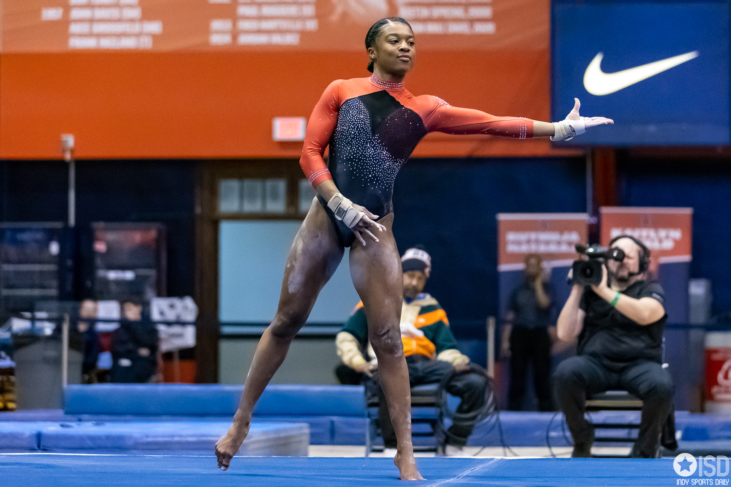 Ohio State women's gymnastics improves to 9 - 1 with a victory over ...