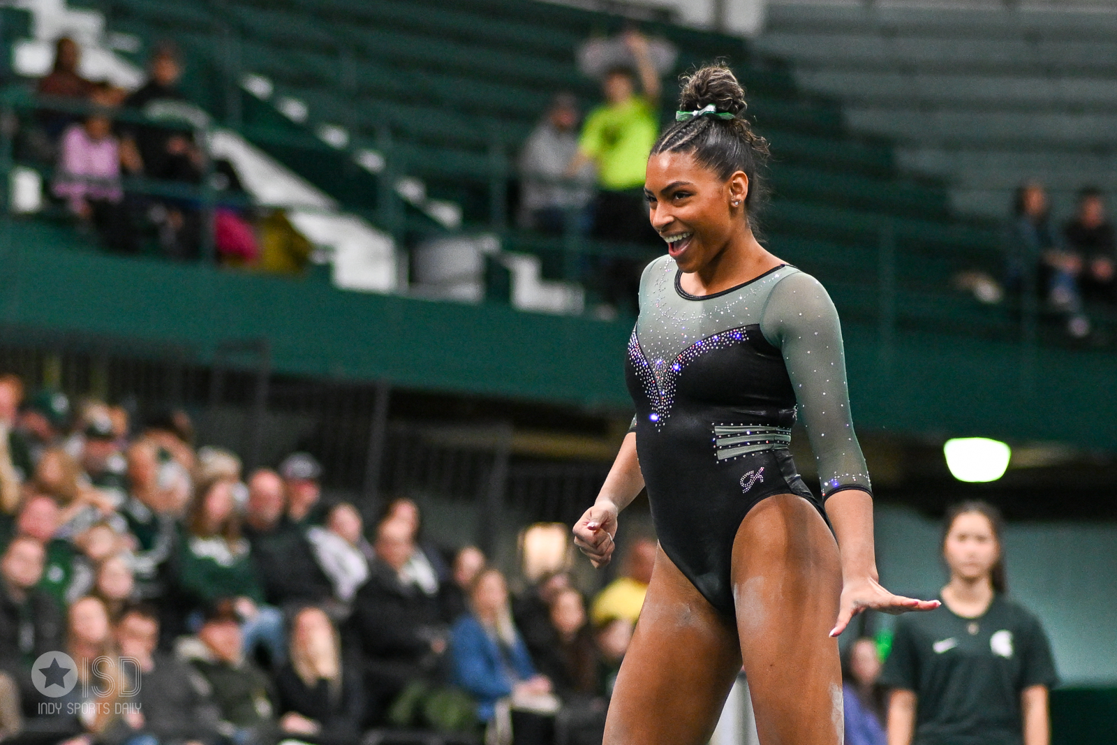 Michigan State opens 2025 season with resounding victory over Western ...